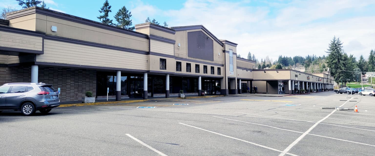 Grocery store may return to Peninsula Shopping Center - Gig Harbor Now ...