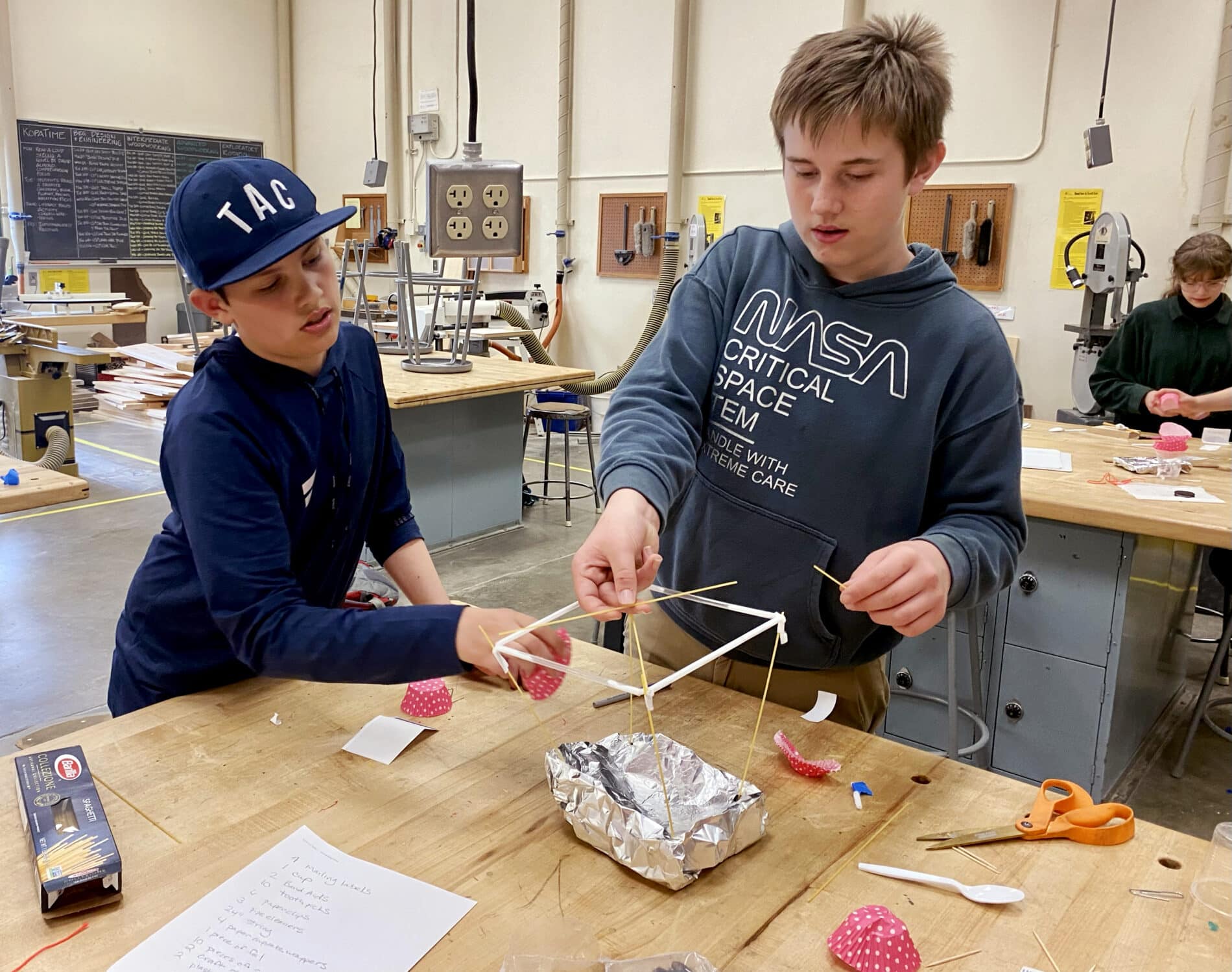 Students measure plastic waste at Kopachuck Middle School - Gig Harbor ...