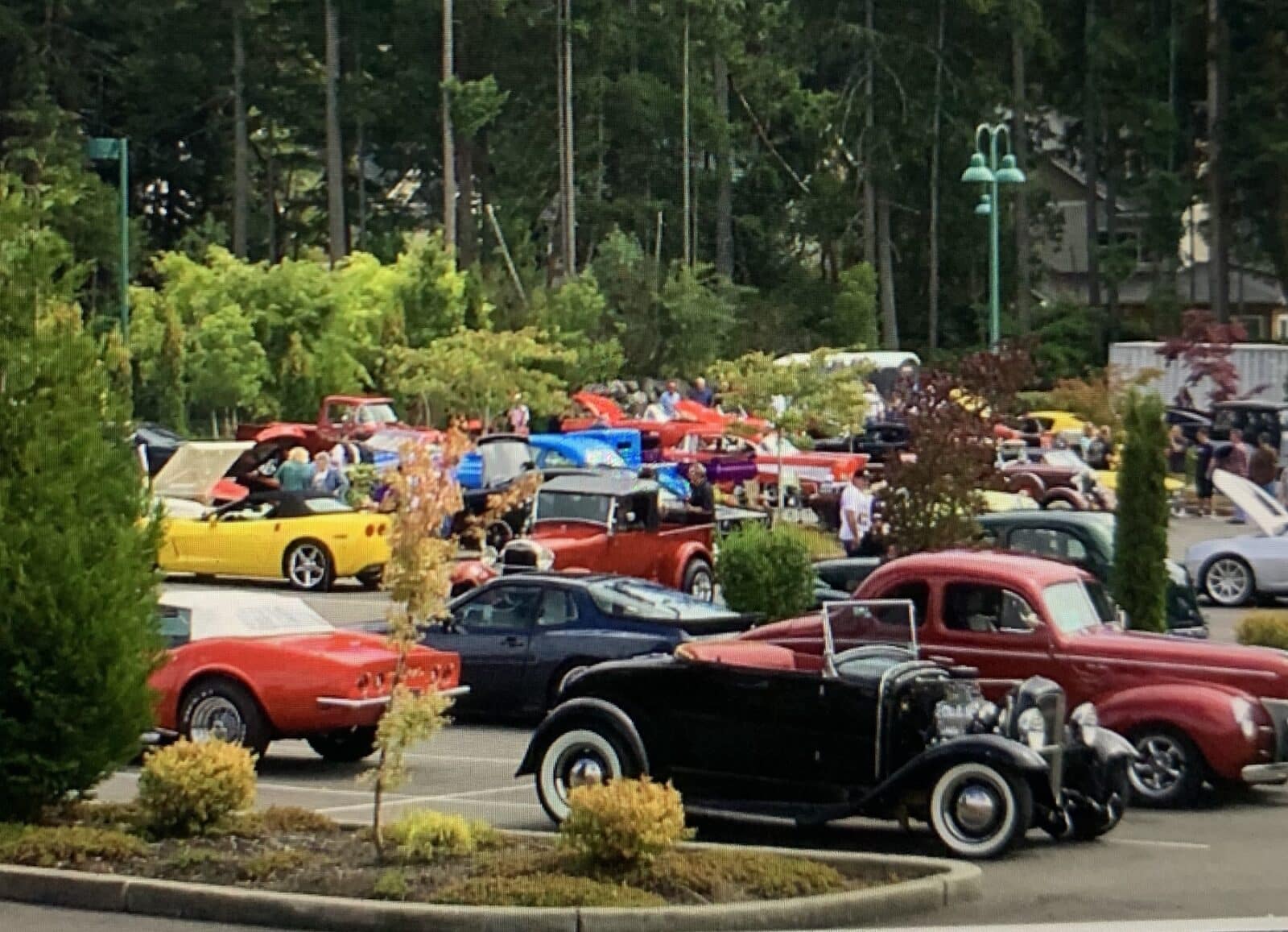 Harbor Happenings: Hundreds of cars on hand for Cruise the Narrows ...