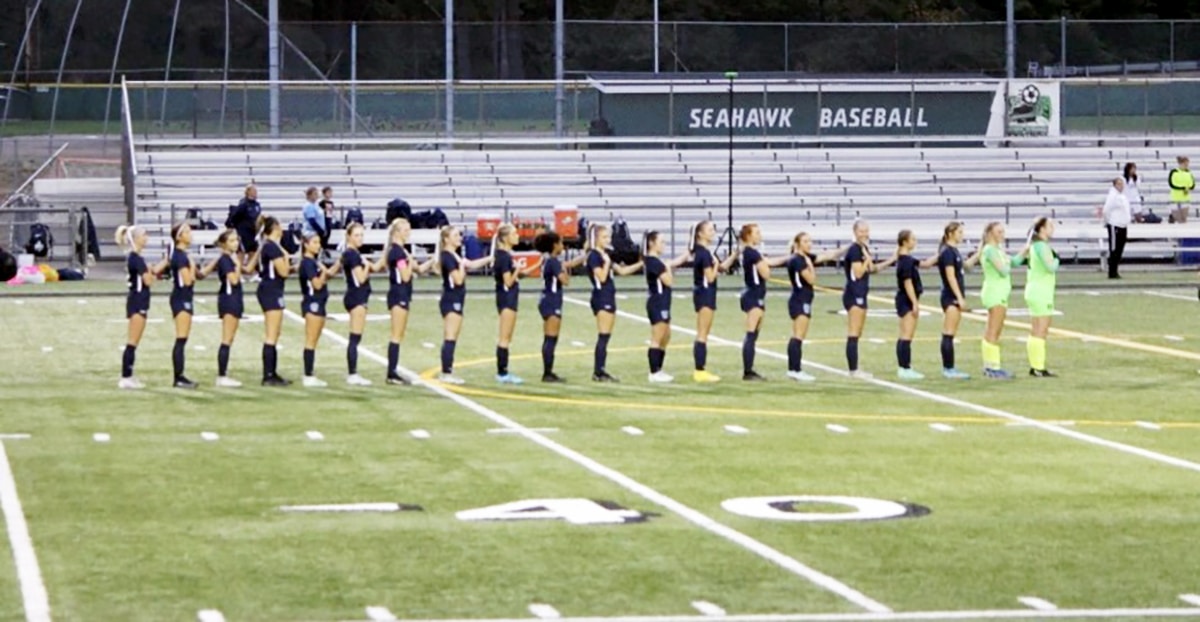 Gig Harbor girls soccer off to unbeaten start - Gig Harbor Now | A ...