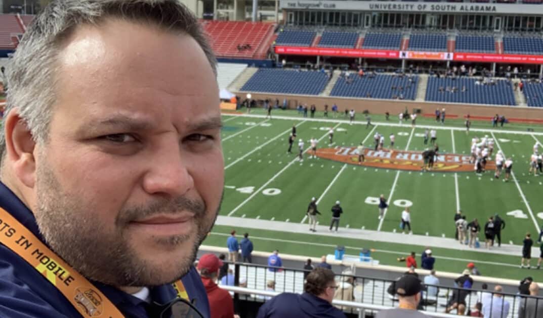 When longtime GH resident Rang speaks, pro football listens - Gig ...