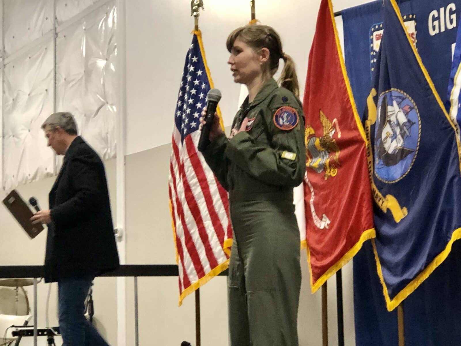 Veterans honored at ceremony in aircraft hangar - Gig Harbor Now | A ...