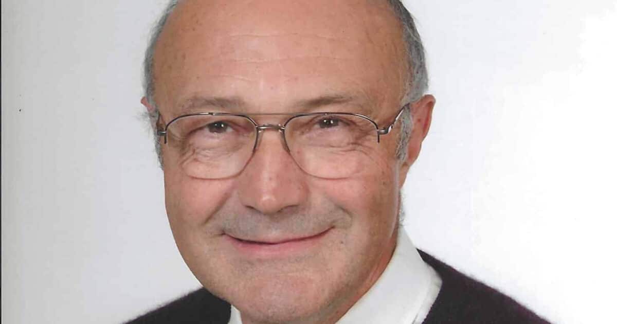 Former mayor Chuck Hunter left highly visible legacy on city - Gig ...