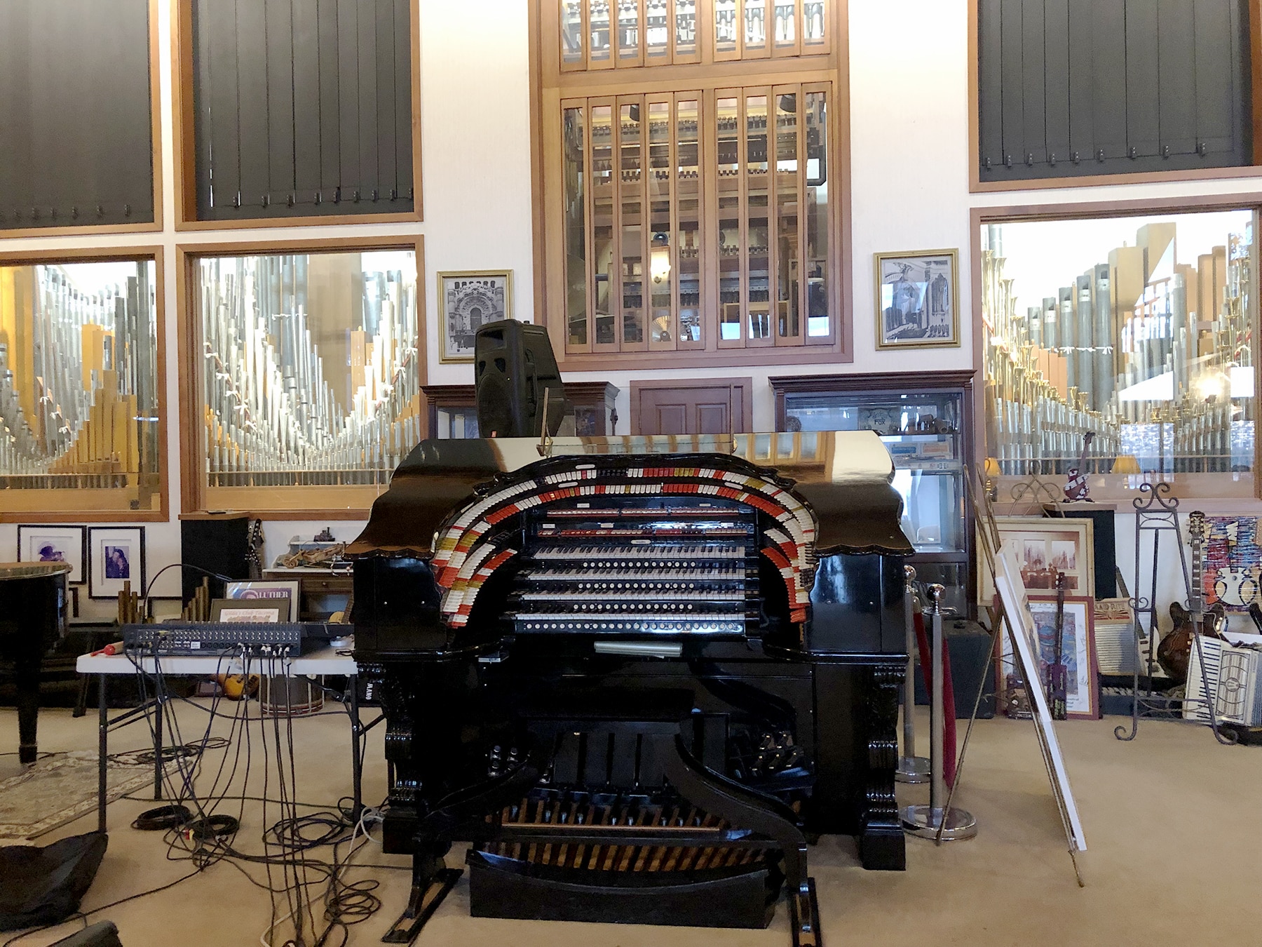 Wurlitzer Organ Black