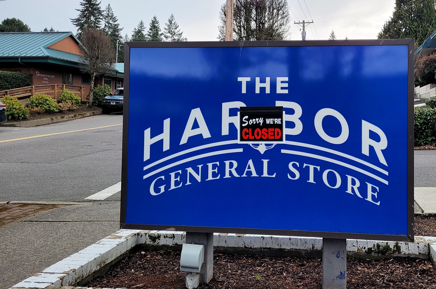 Business Spotlight: Harbor General Store closes - Gig Harbor Now | A ...