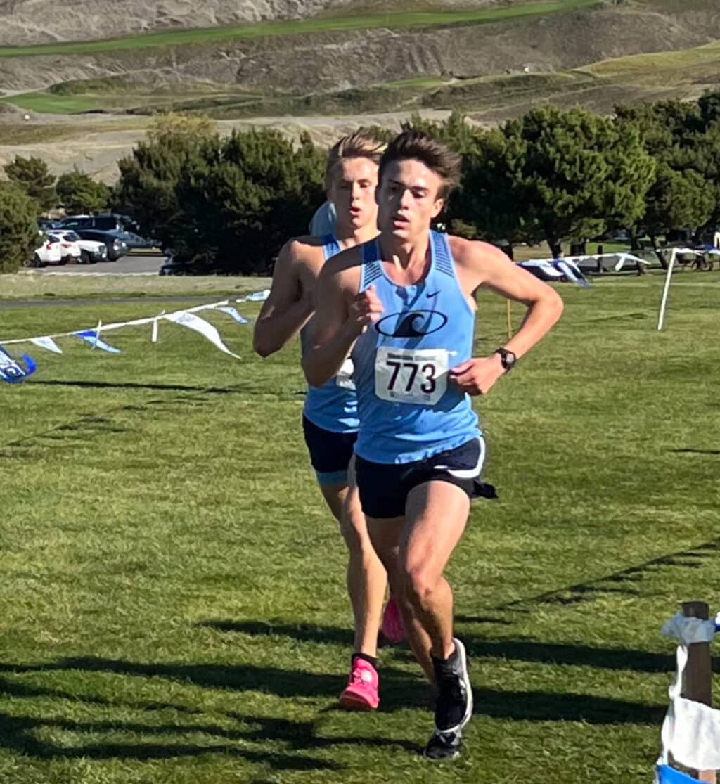 Gig Harbor, Peninsula soccer teams advance to state - Gig Harbor Now ...