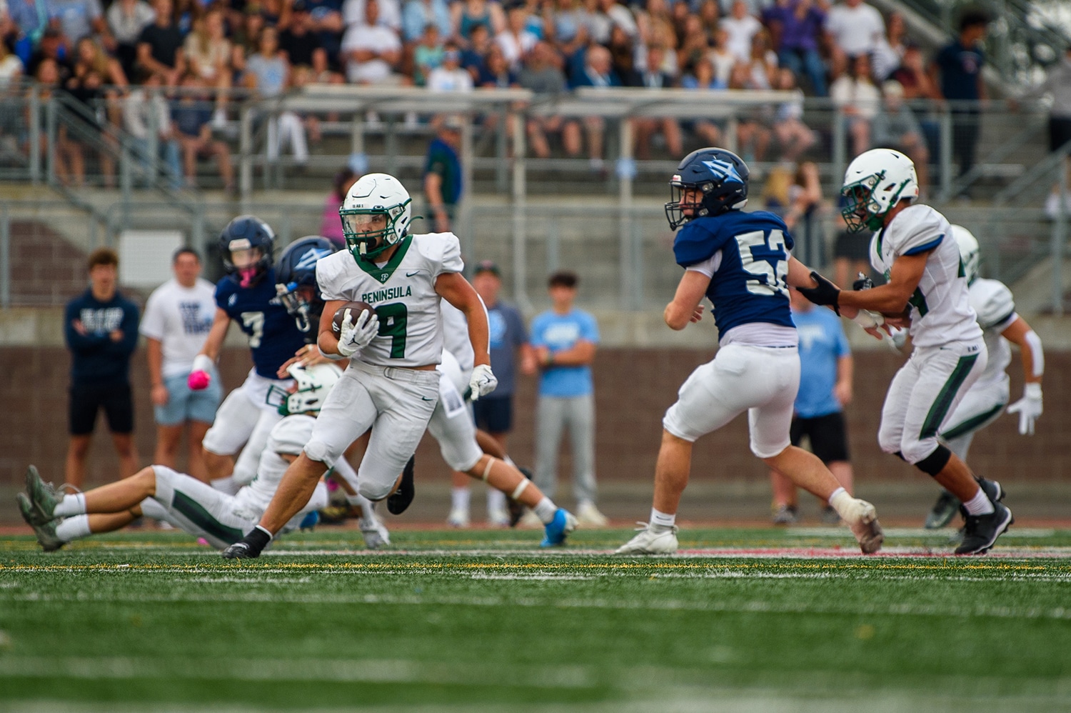 Freshman quarterback provided spark for Tides' comeback in Fish Bowl ...