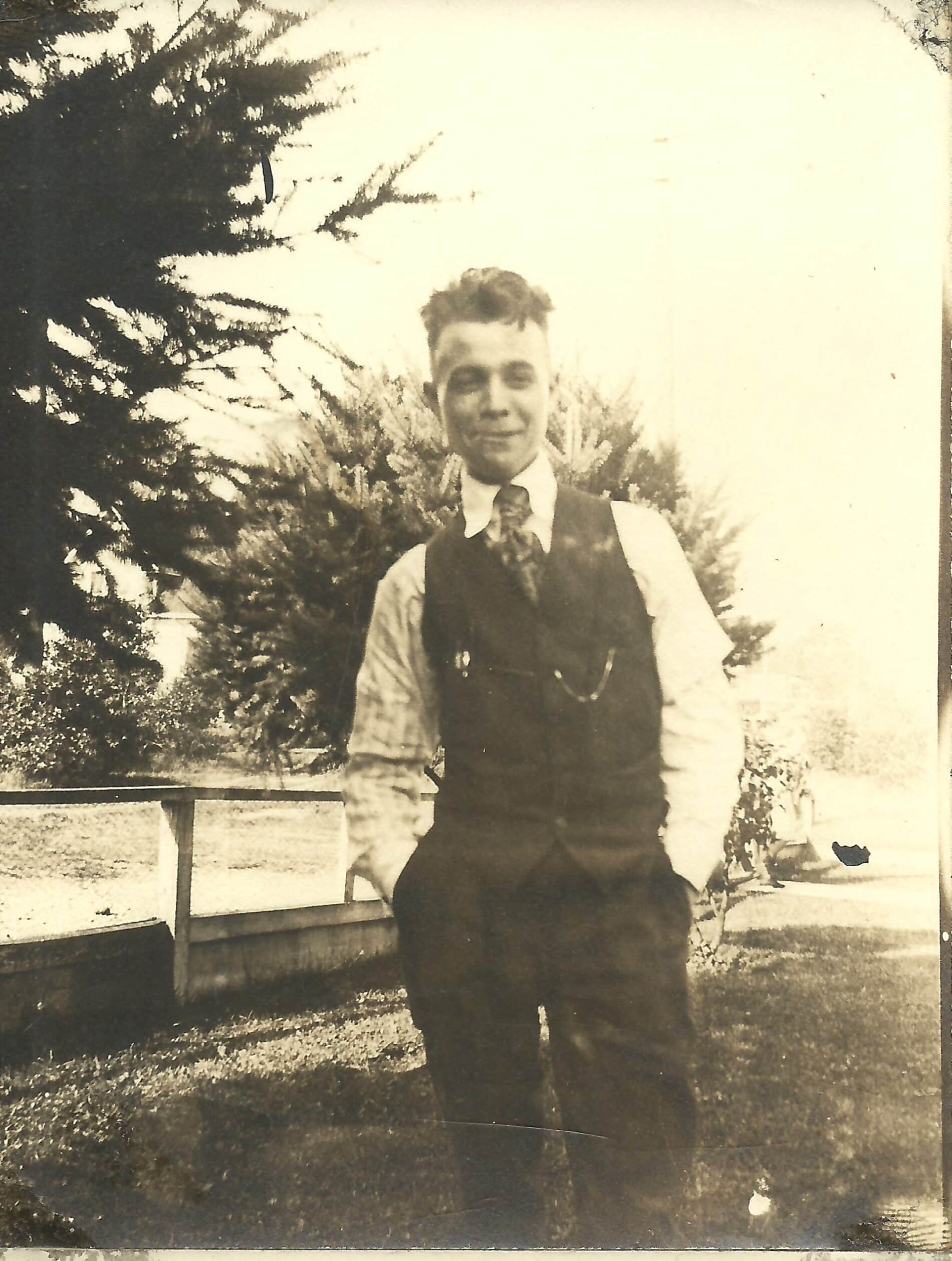 Behind The Finds, Part 6: Don Wolford and his three-piece suits - Gig ...