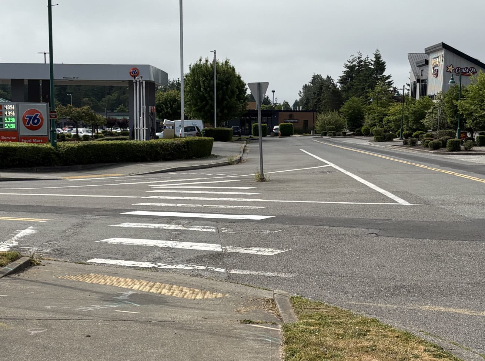 Letter to the Editor | Confusing yield sign at intersection near ...