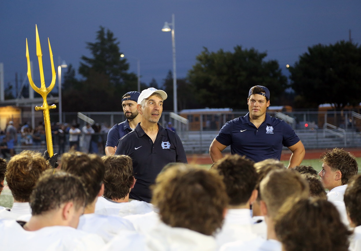 Gig Harbor wins third consecutive Fish Bowl, 35-21 - Gig Harbor Now | A ...