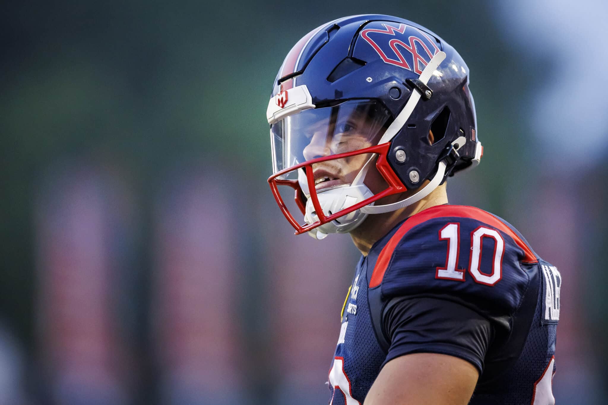 Gig Harbor grad Davis Alexander to play on Canadian football's biggest ...