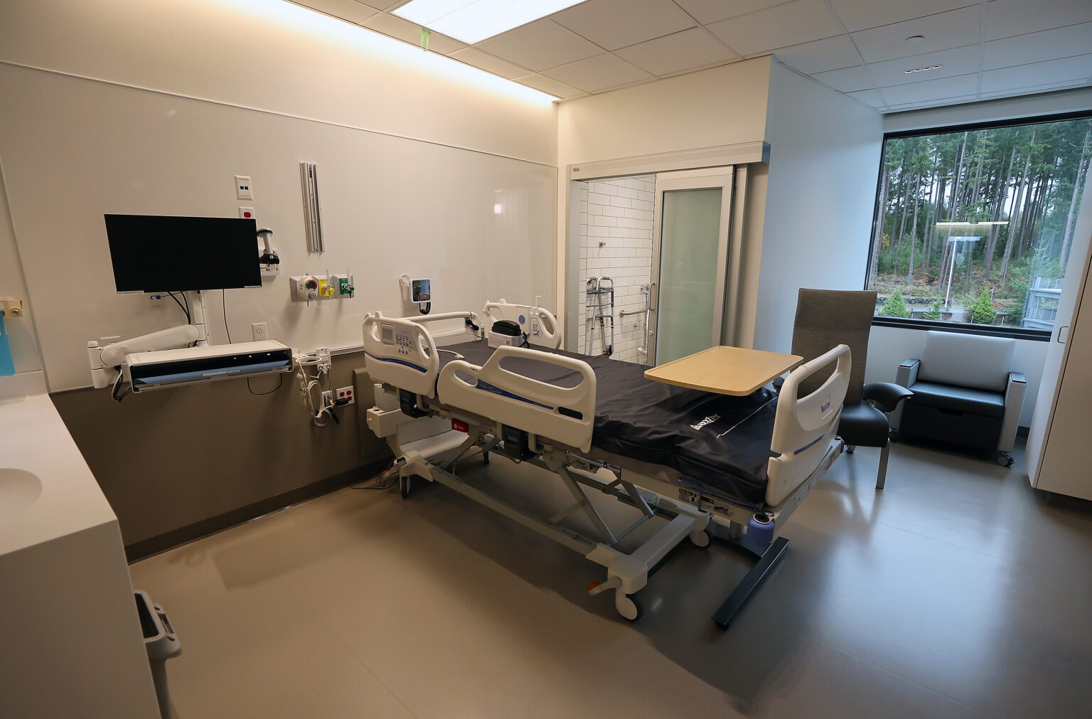 74-bed tower now open at Silverdale hospital - Gig Harbor Now | A ...